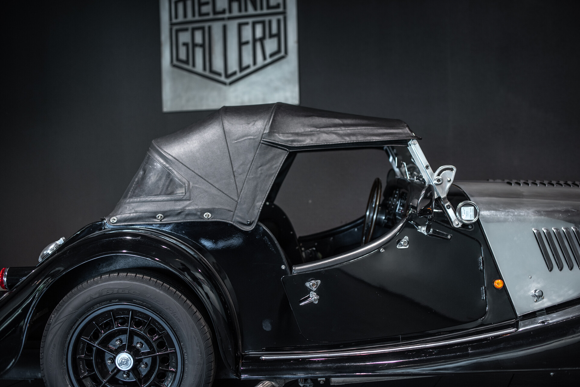 morgan-plus-8-v8-3-9-15 - Classic Racing Annonces